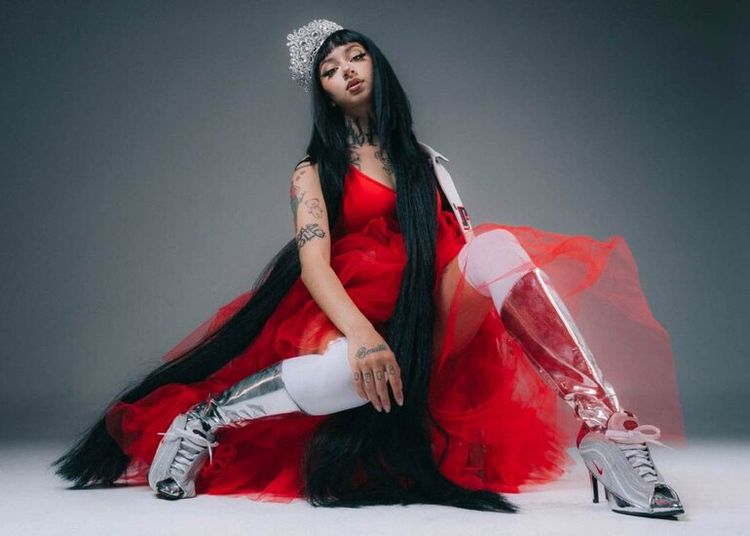 Kei Linch, la rapsoda de dos mundos que conquista la escena urbana ...